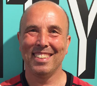 A Rainy Night poem – André Rostant poems – The Poetry Monster